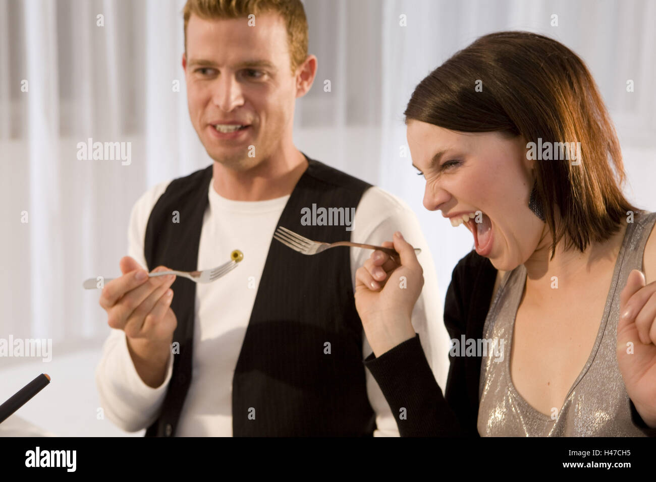 Couple, young, exuberance, twigs, portrait, curled Stock Photo - Alamy