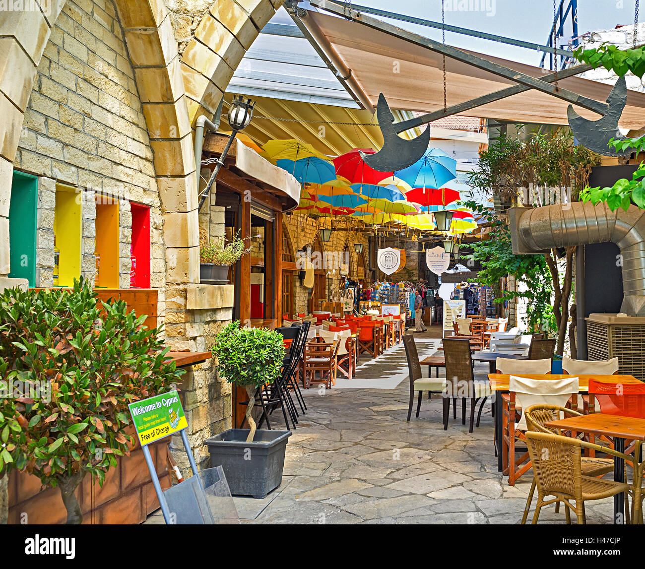 The indoor passage between two streets is used as the area for the ...