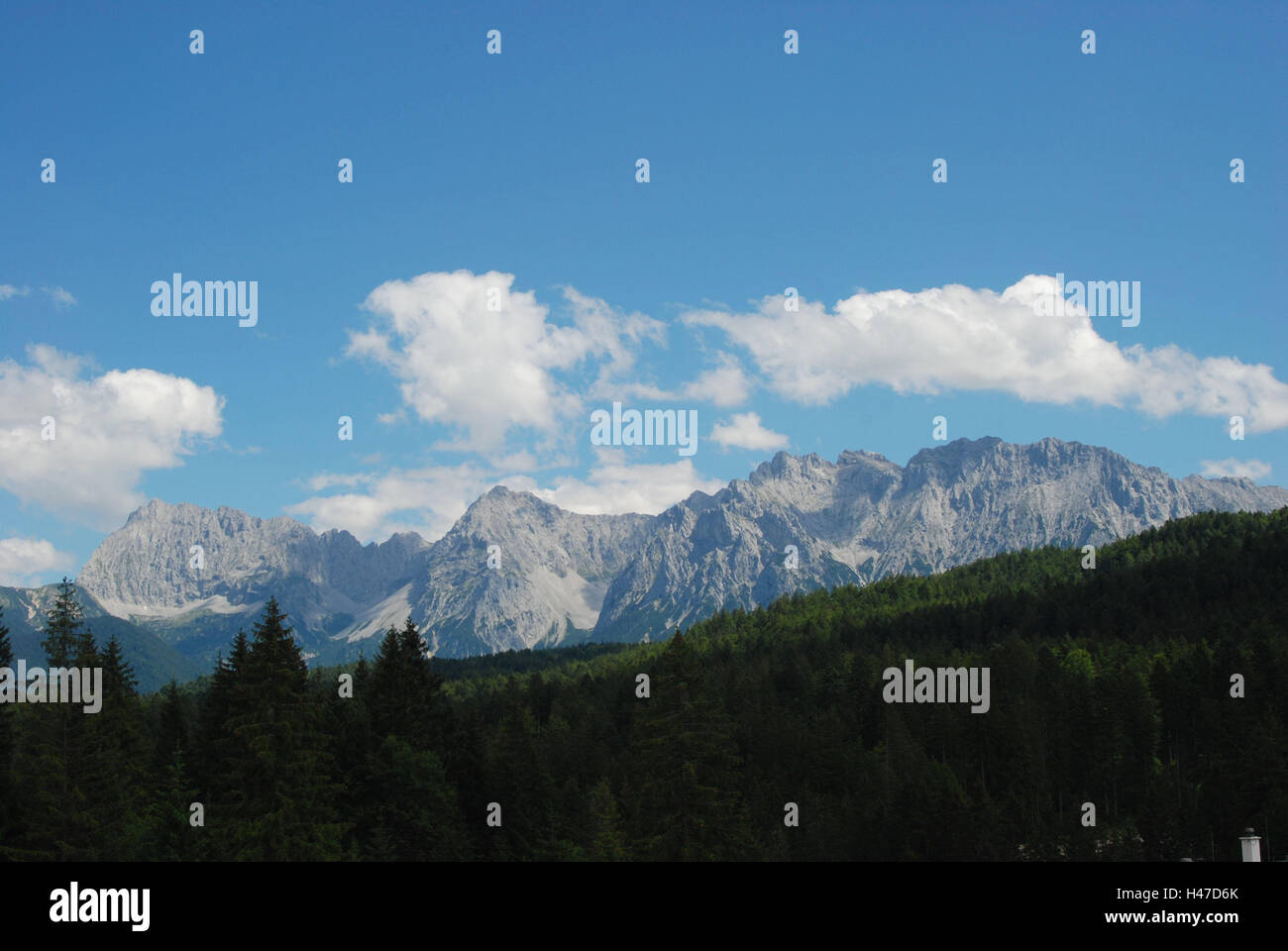 Germany, Upper Bavaria, Mittenwald, Karwendel, cloudy sky, Bavaria ...