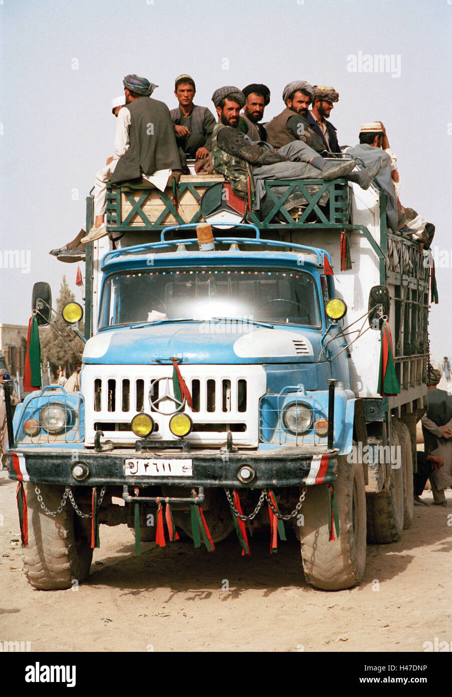 Afghan men afghanistan hi-res stock photography and images - Alamy