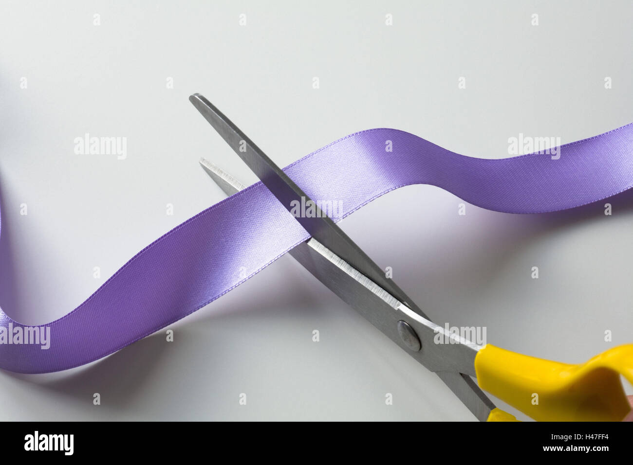 Substance cord cuts scissors Stock Photo - Alamy