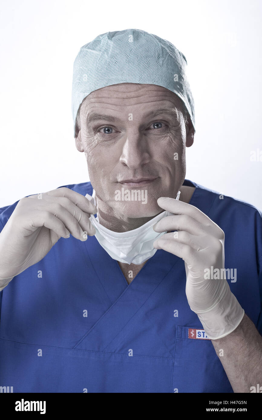 Op. doctor with mask, portrait Stock Photo - Alamy