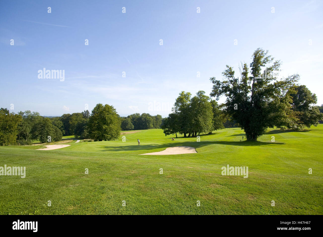 Green lake in golf hi-res stock photography and images - Alamy
