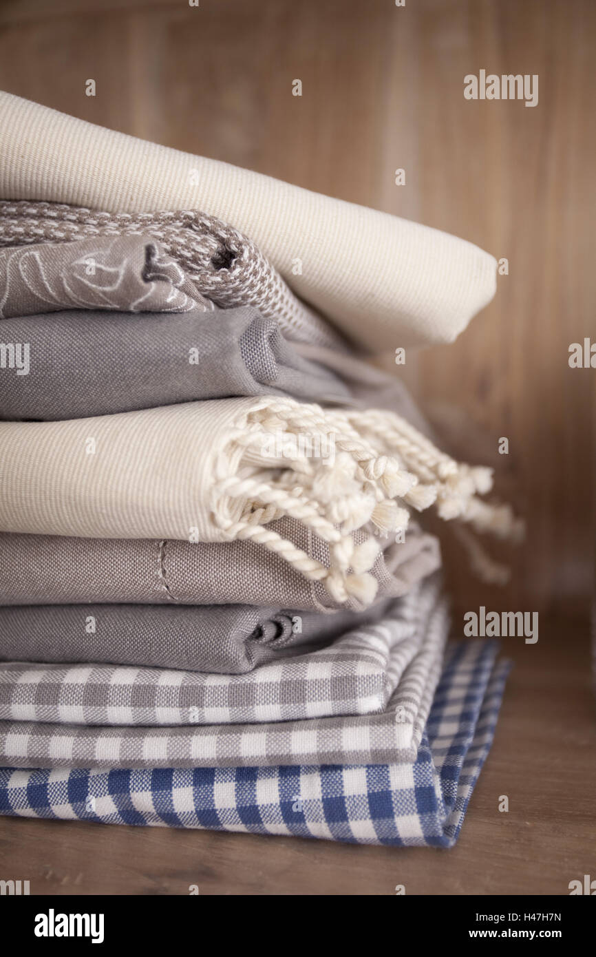 Cloth deco hi-res stock photography and images - Alamy