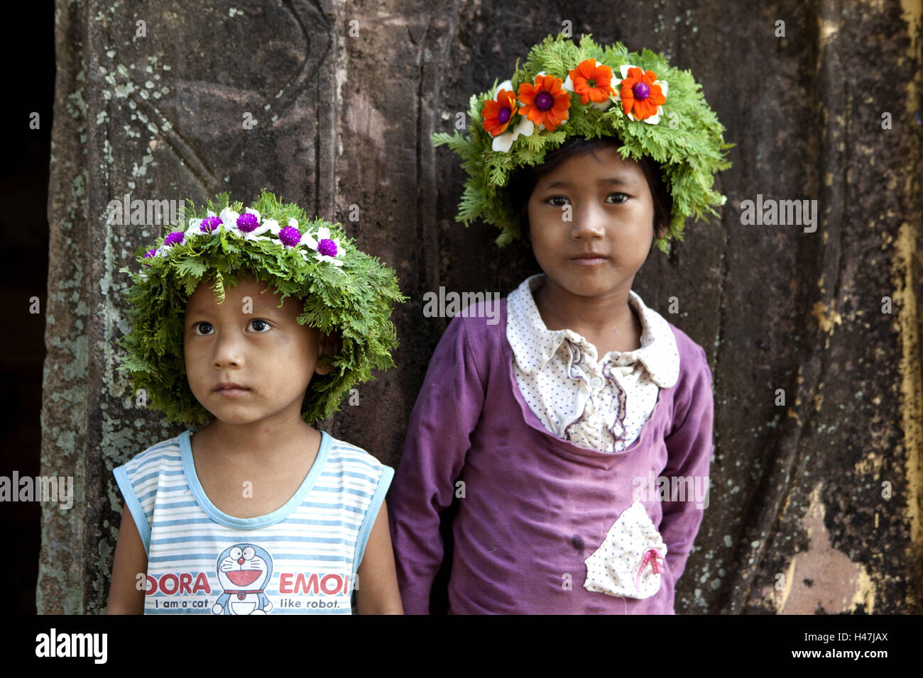 Myanmar children hi-res stock photography and images - Alamy