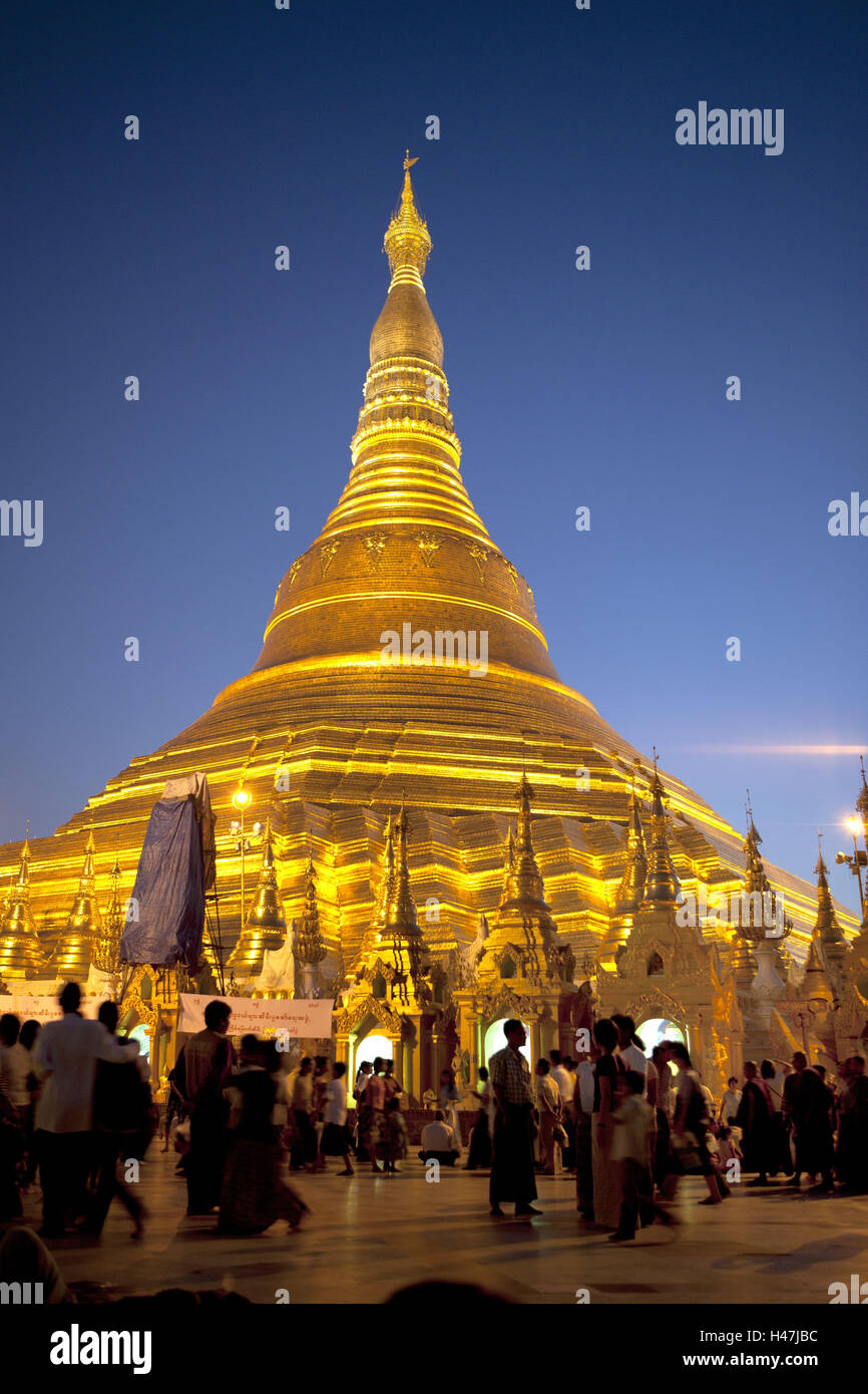 Myanmar, Shwedagon pagoda Rangoon, pilgrim, evening Stock Photo - Alamy
