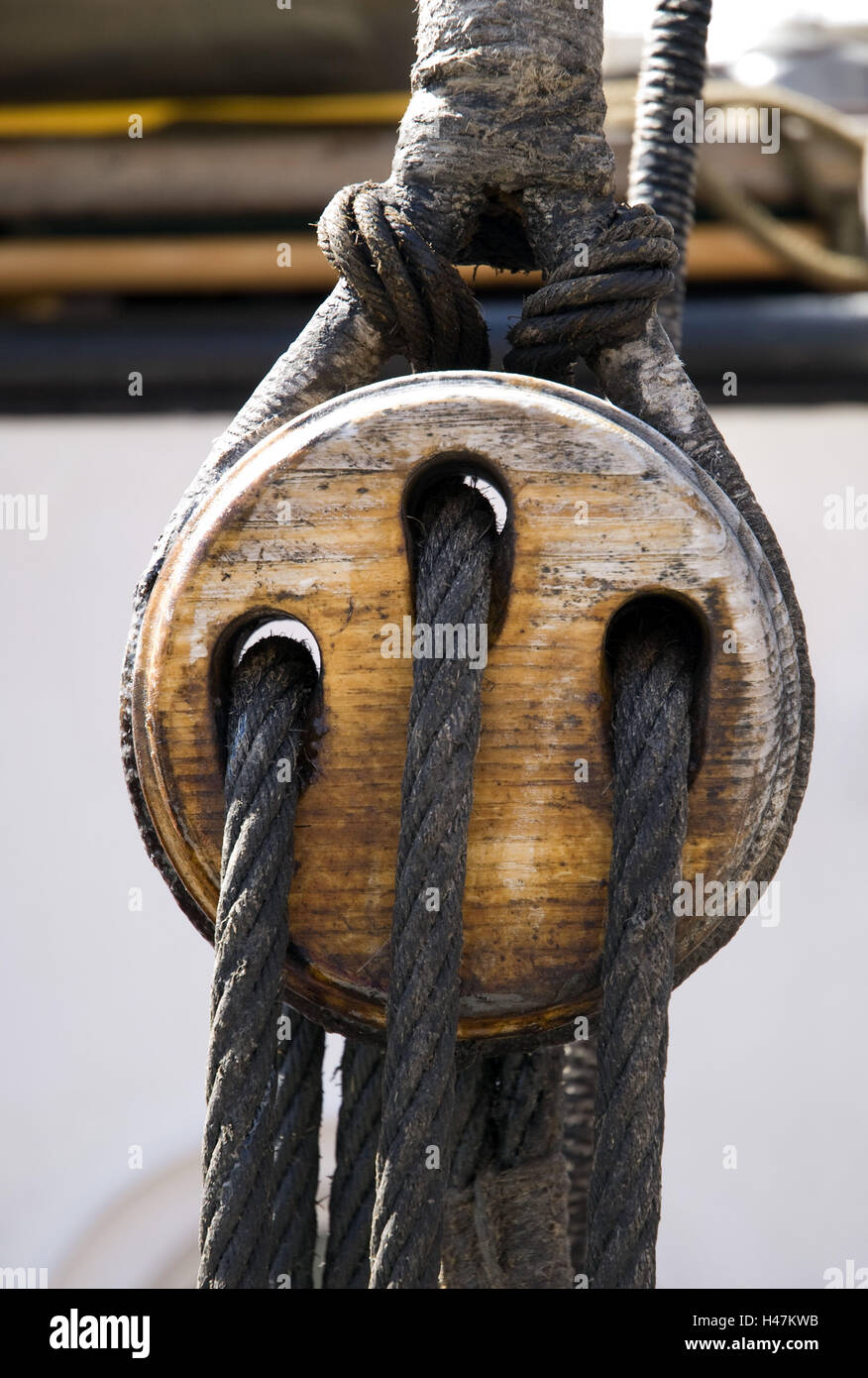 Sailing ship in rigging hi-res stock photography and images - Alamy