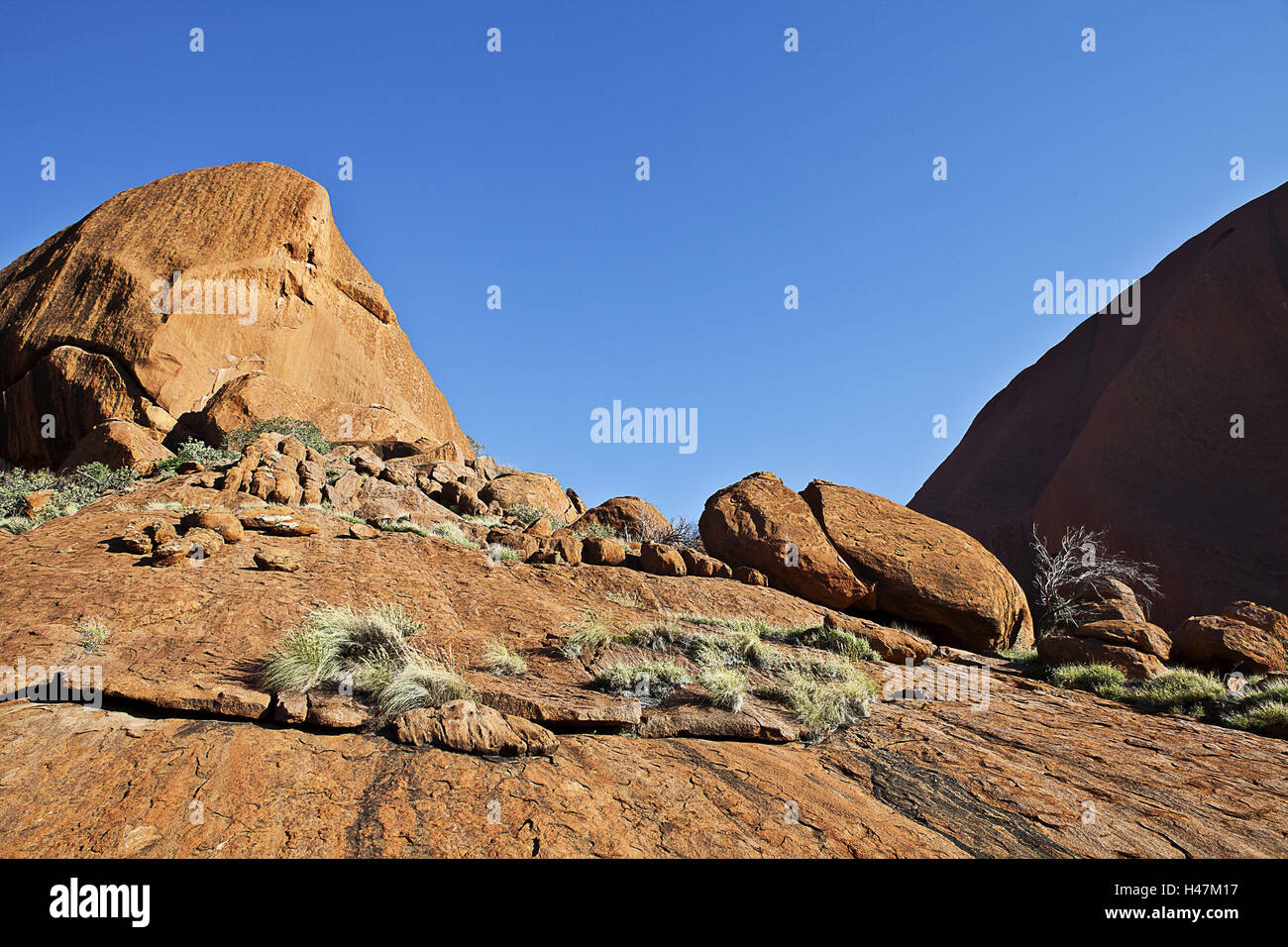 Australia, to Northern Territory, out cheek, Uluru, Aborigine, national ...