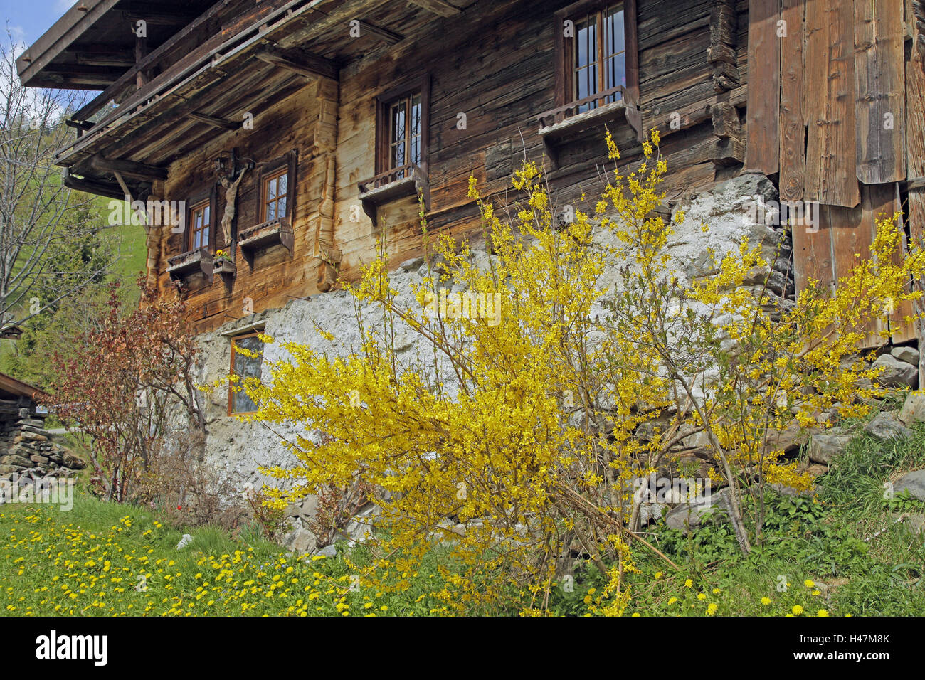 Italy, South Tyrol, farmhouse, facade, wooden cross, house cross, Busch ...