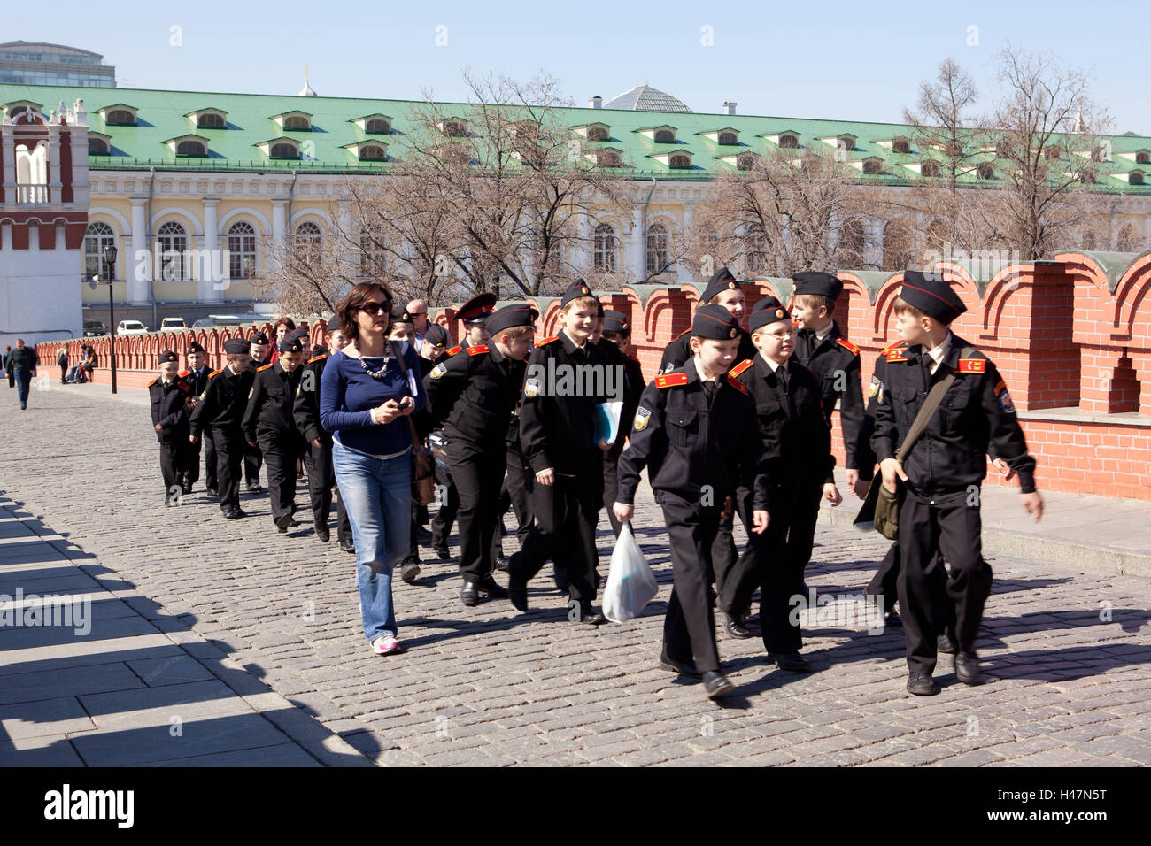 Russian school children uniform hi-res stock photography and images - Alamy