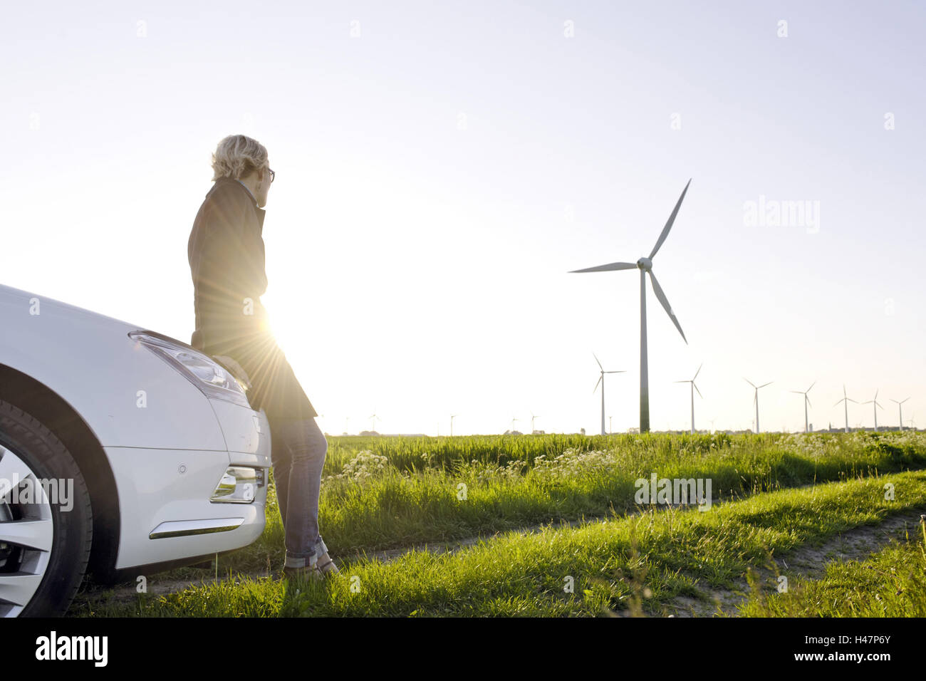 Wind power car hi-res stock photography and images - Alamy