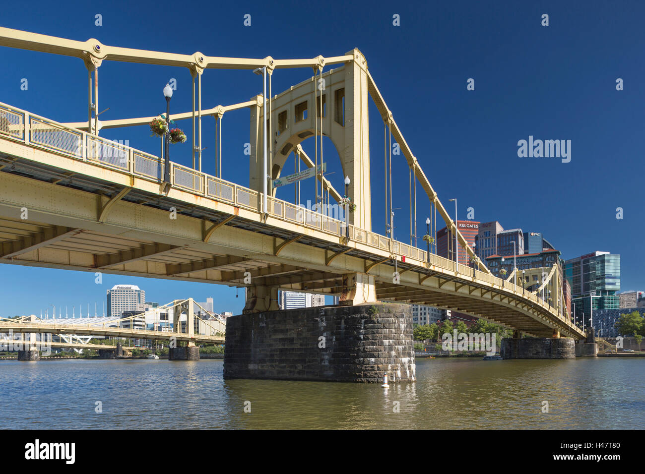 Roberto clemente bridge hi-res stock photography and images - Alamy