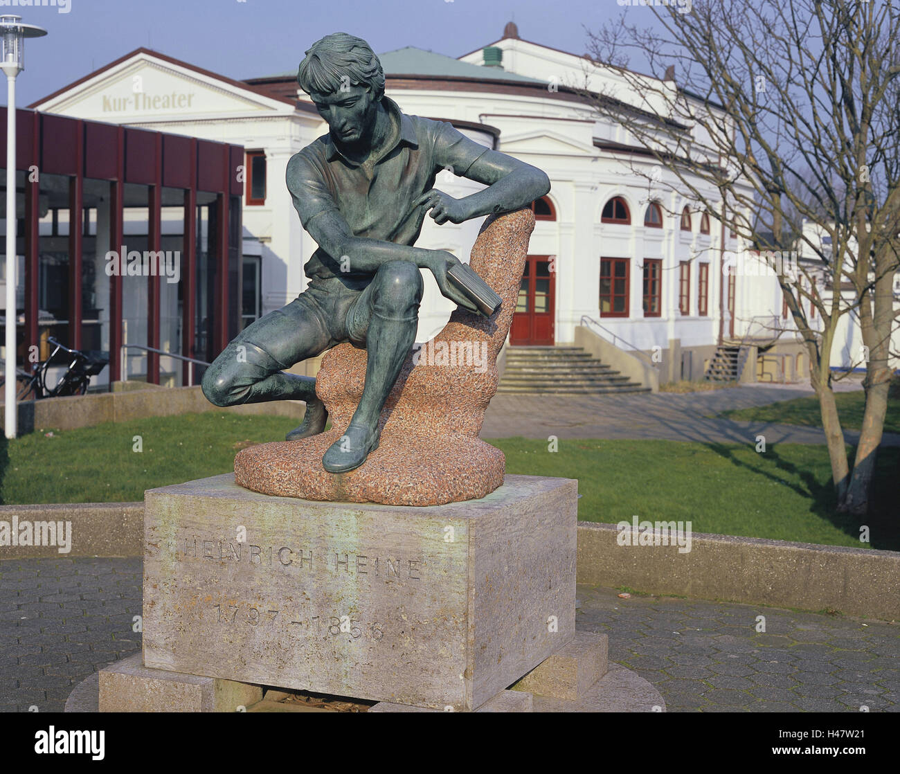 Arno breker statue hi-res stock photography and images - Alamy