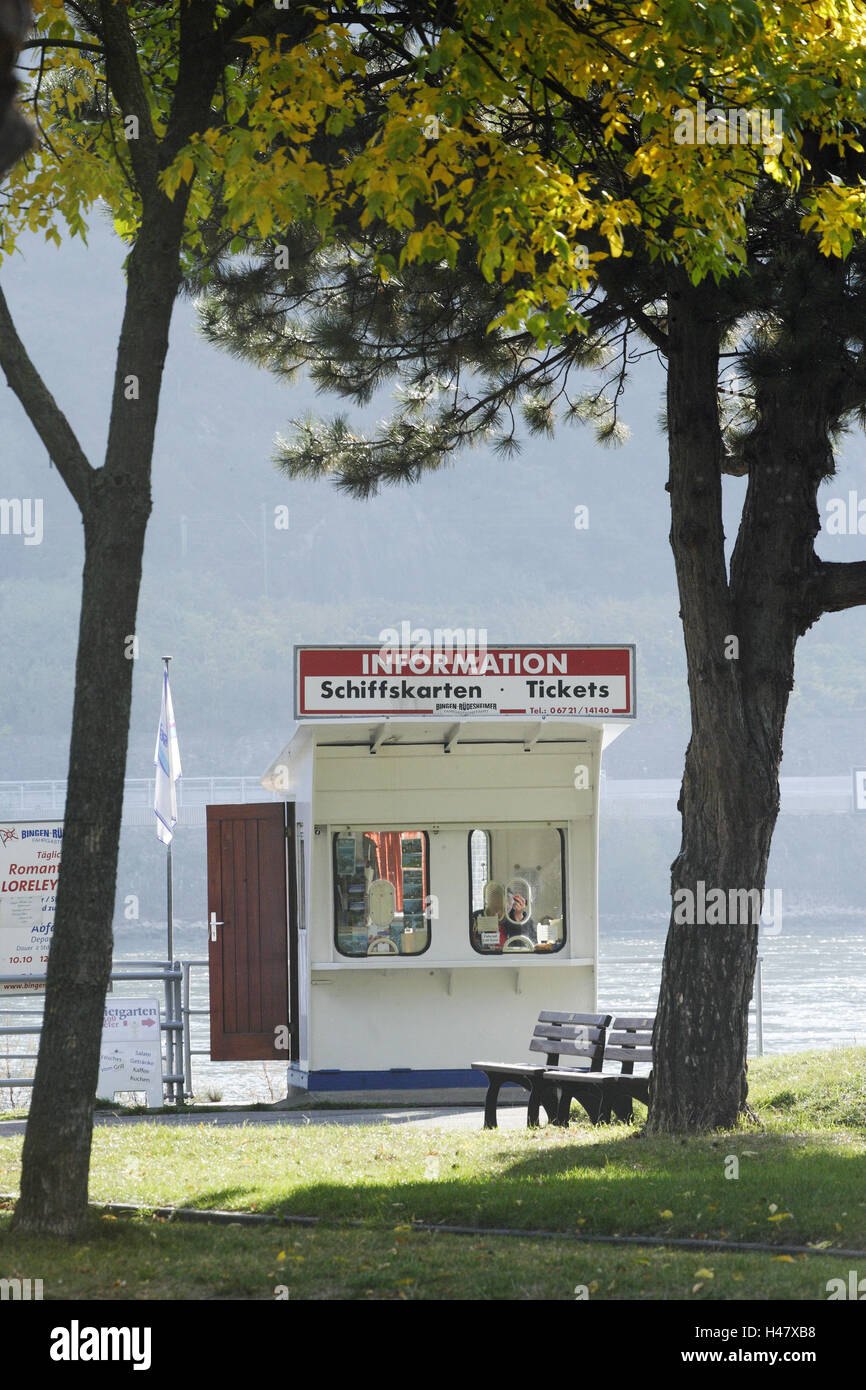 Pay booth hi-res stock photography and images - Alamy