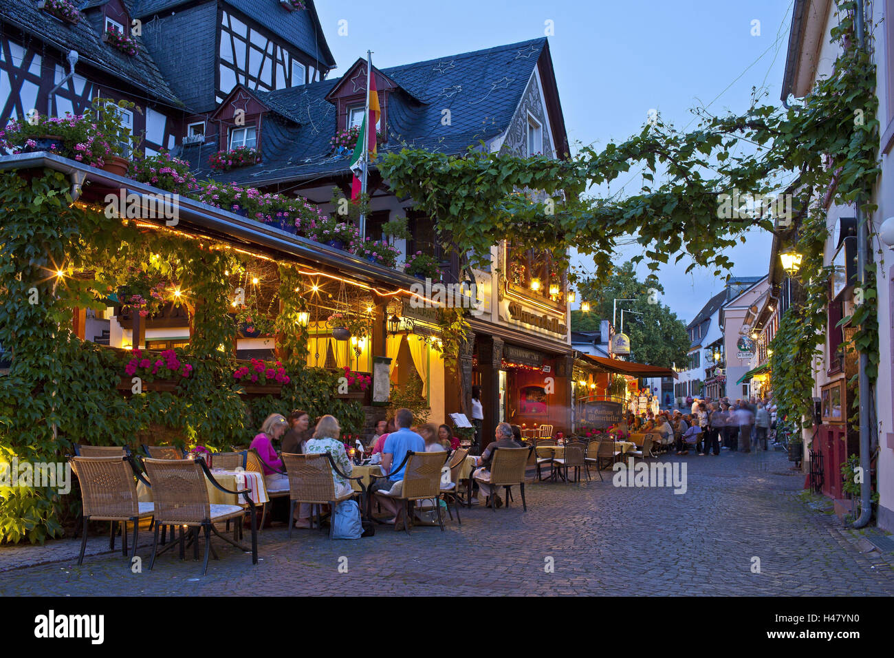 Germany Rudesheim Restaurant Stock Photos & Germany Rudesheim ...