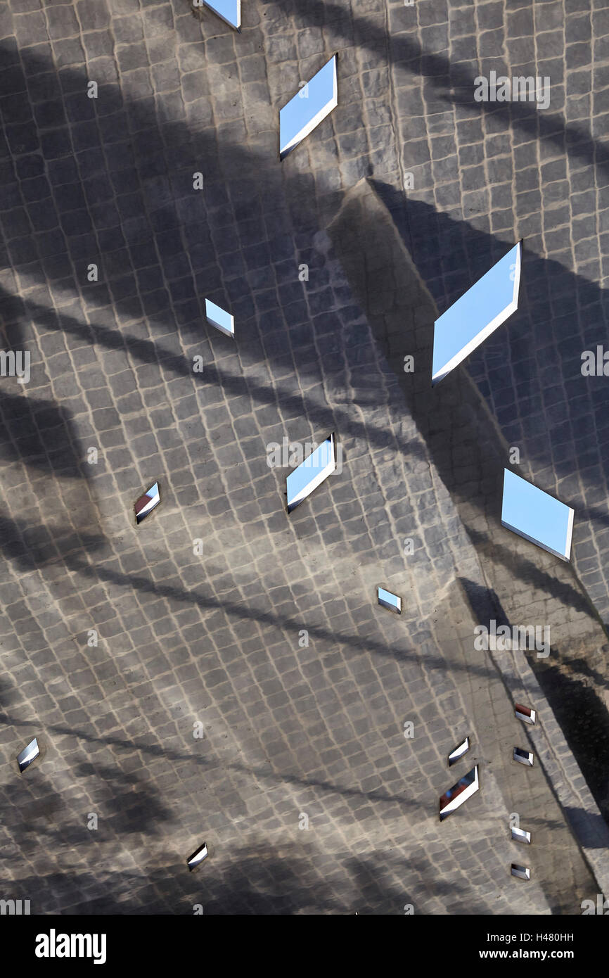 Ceiling apertures hi-res stock photography and images - Alamy