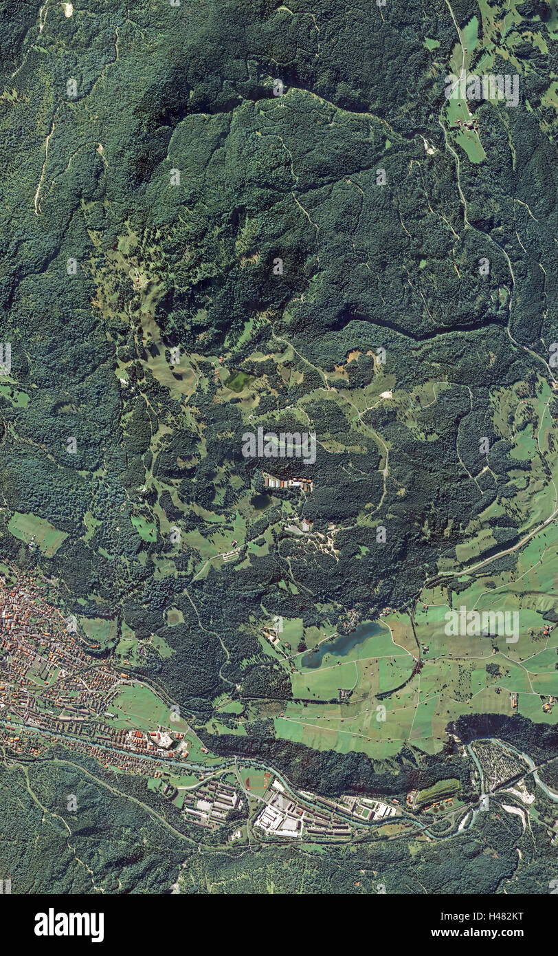 Perpendicular road hi-res stock photography and images - Alamy