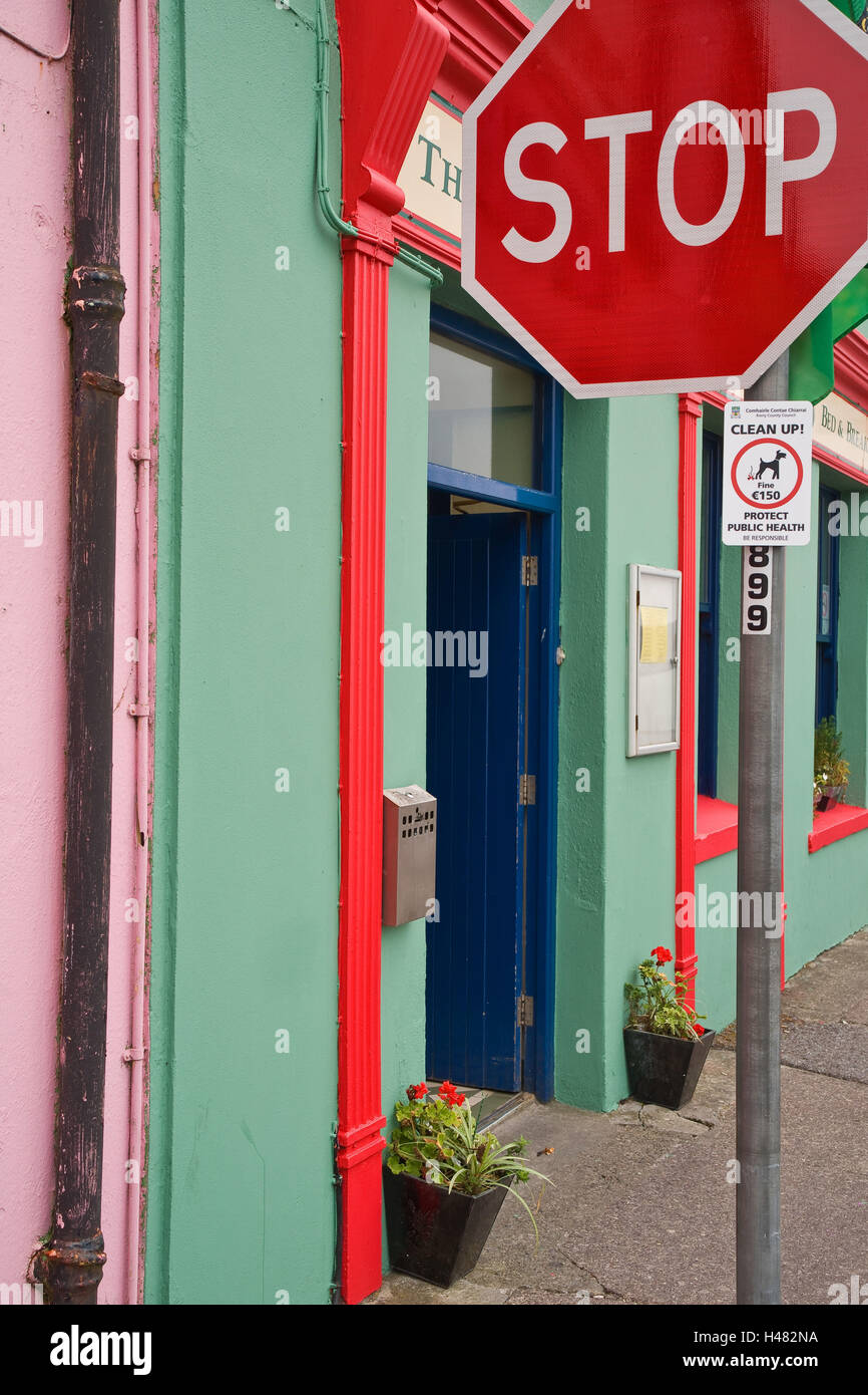 Stop sign ireland hi-res stock photography and images - Alamy