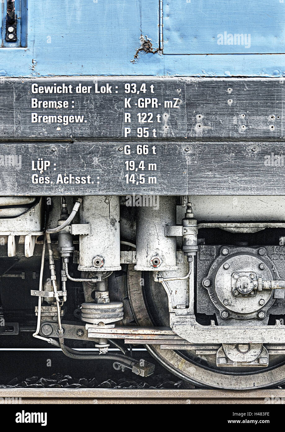 Locomotive, detail, wheel, leaf spring, steel, conduits, writing, close ...