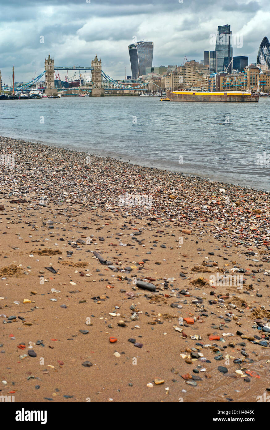 Bermondsey Beach High Resolution Stock Photography and Images - Alamy