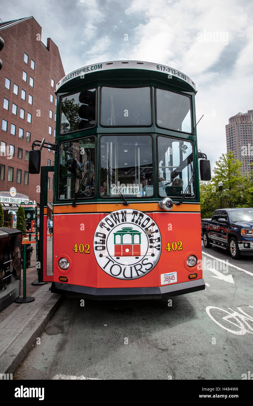 Old town trolley boston hi-res stock photography and images - Alamy
