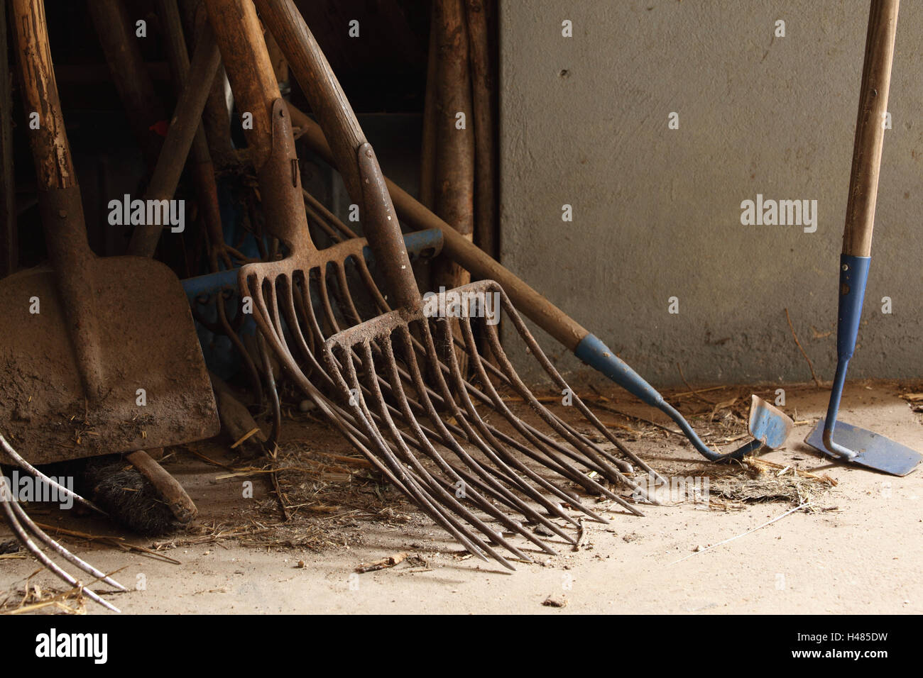 Farm, work tools Stock Photo - Alamy