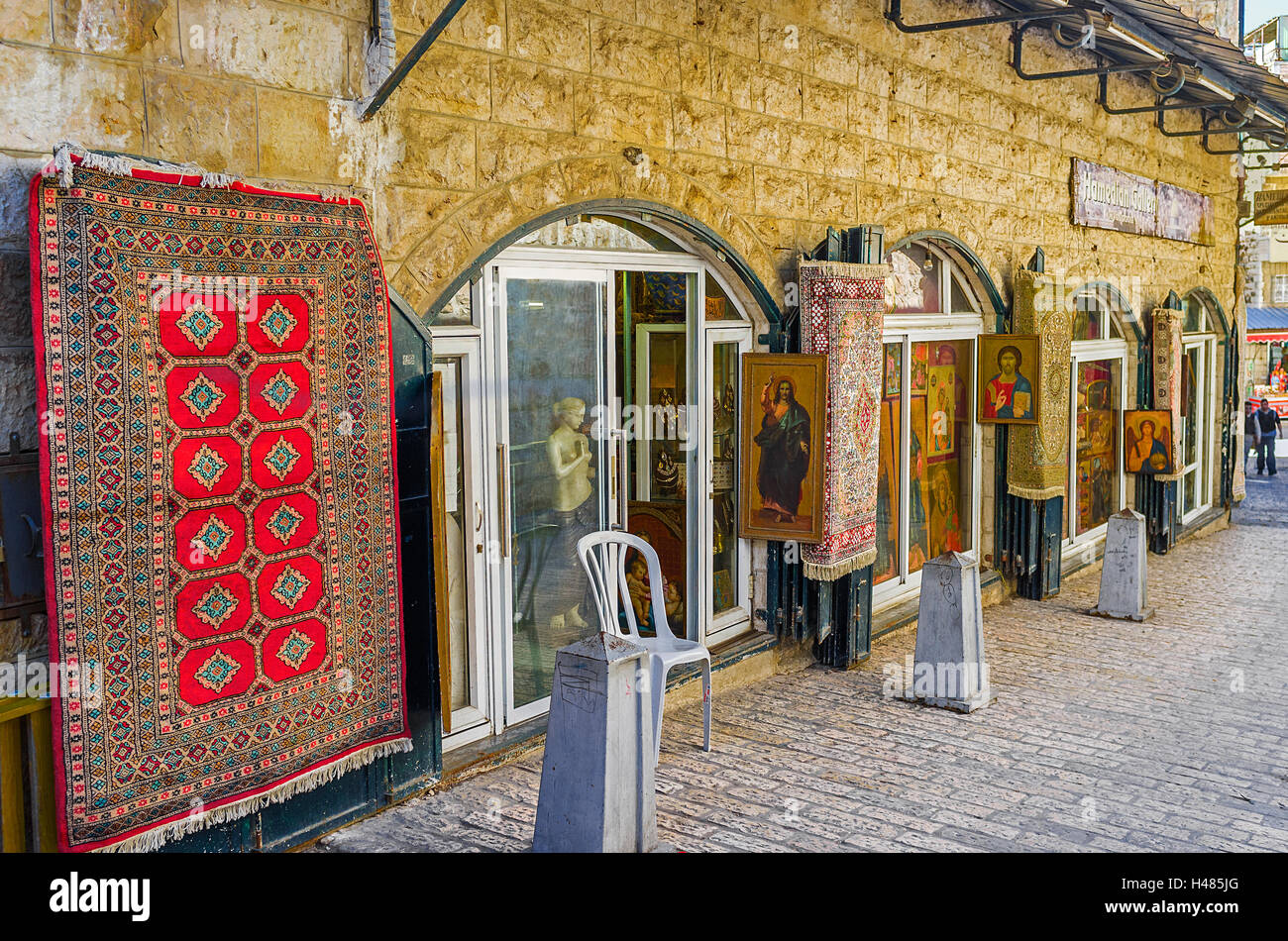 Religious goods hi-res stock photography and images - Alamy