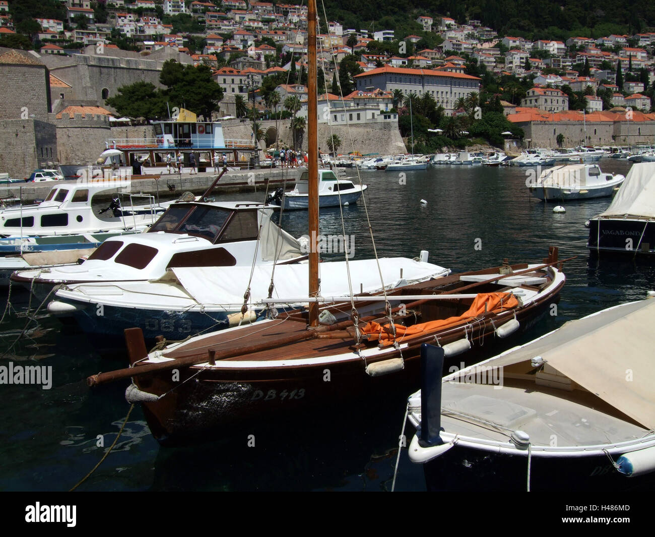 Croatian fishing boat hi-res stock photography and images - Alamy