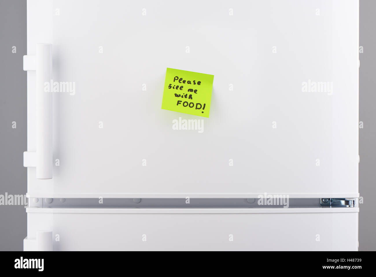 Refrigerator food list hi-res stock photography and images - Alamy