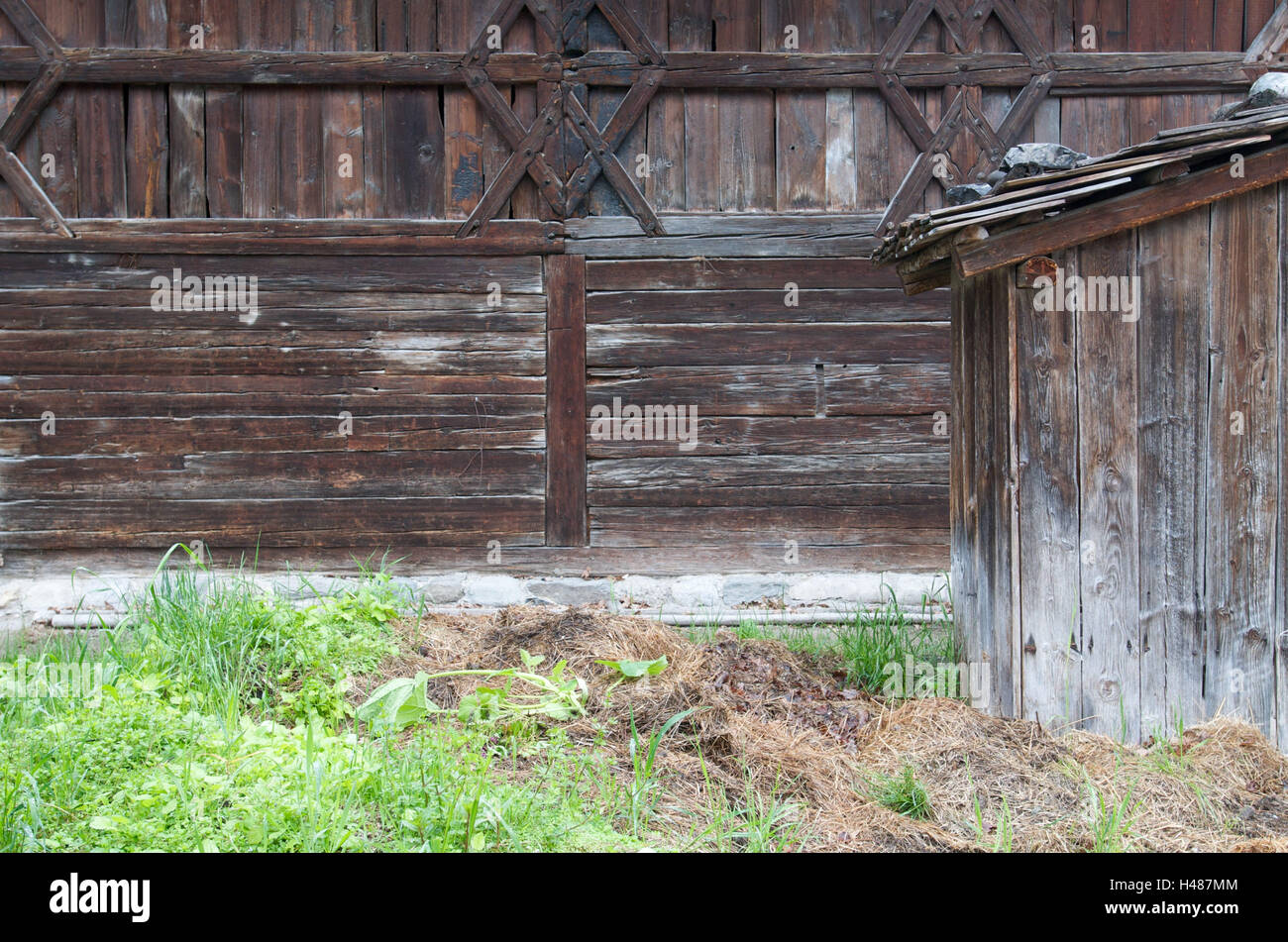 Dunghill hi-res stock photography and images - Alamy
