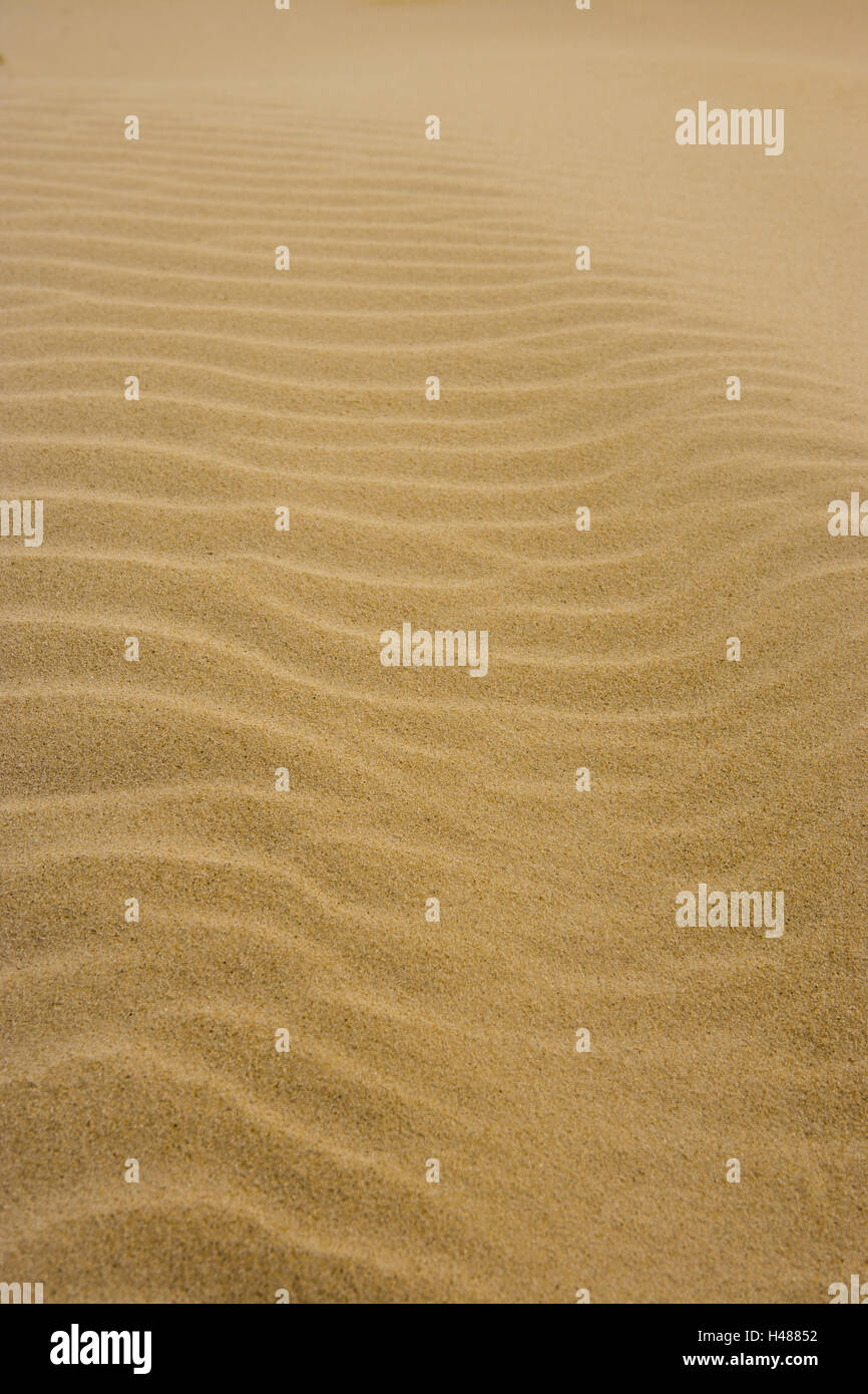 Sand waves on the beach Stock Photo - Alamy