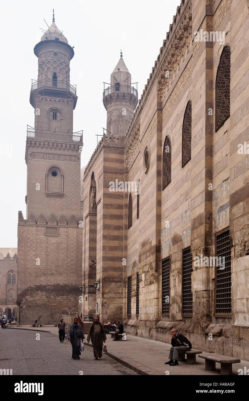 Egypt, Cairo, Islamic old town, street scene Stock Photo - Alamy