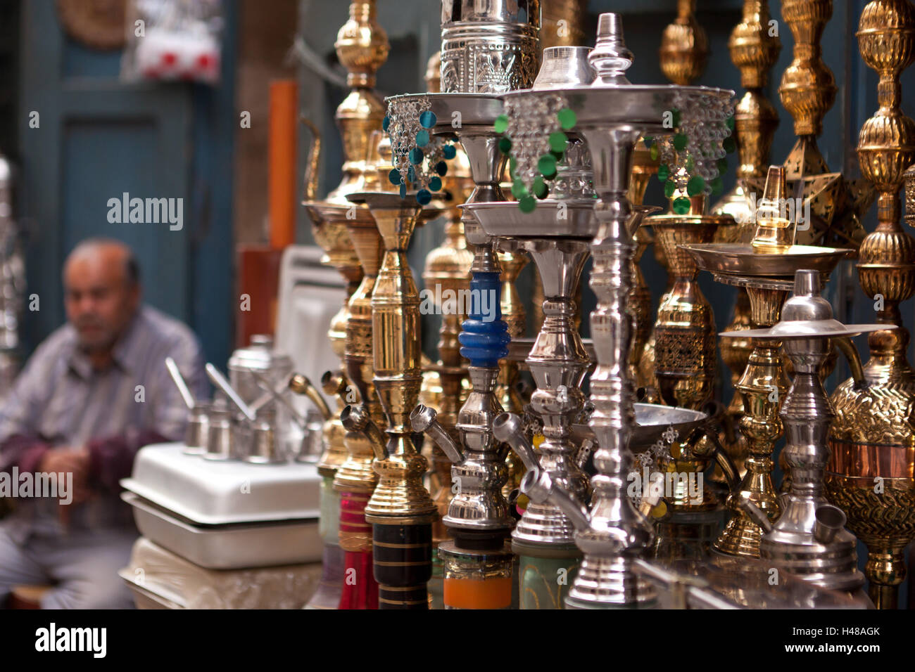 Egypt, Cairo, Islamic old town, shop, hookahs Stock Photo - Alamy