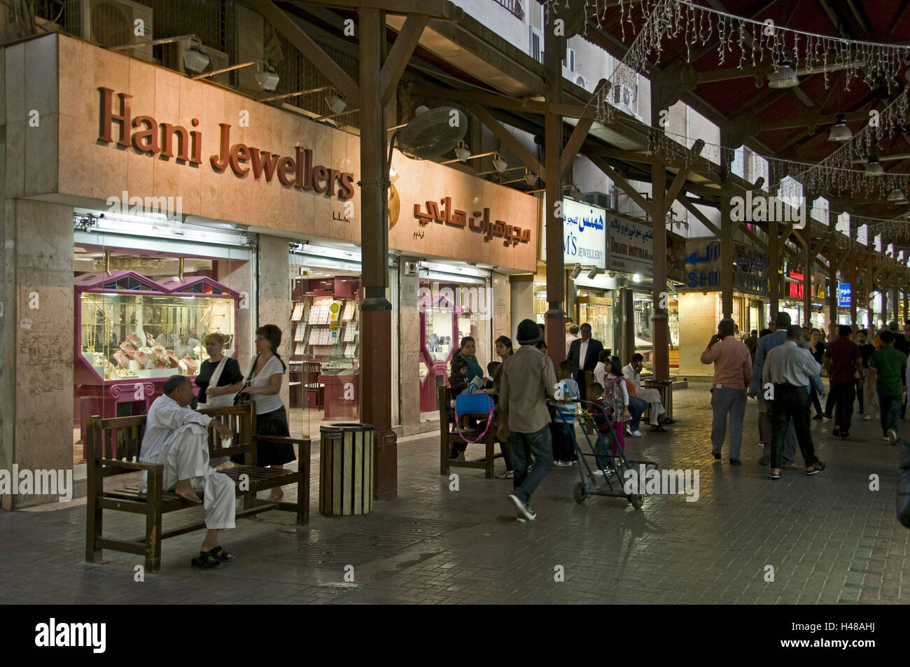 VAE, Dubai, old Souk Stock Photo - Alamy