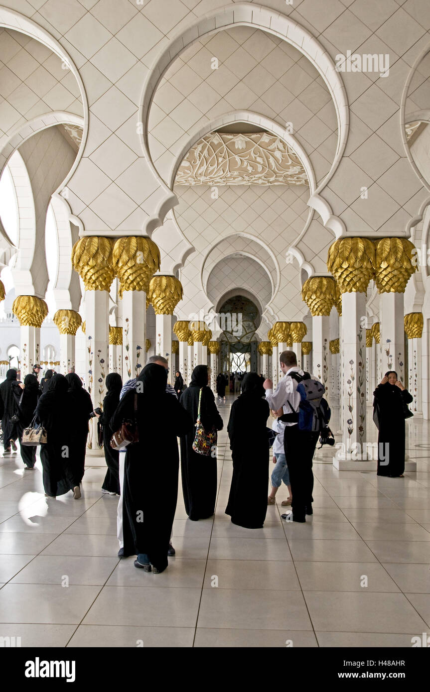 VAE, Abu Dhabi, big mosque, 'Sheikh Zayed Grand Mosque', built in 2008 ...