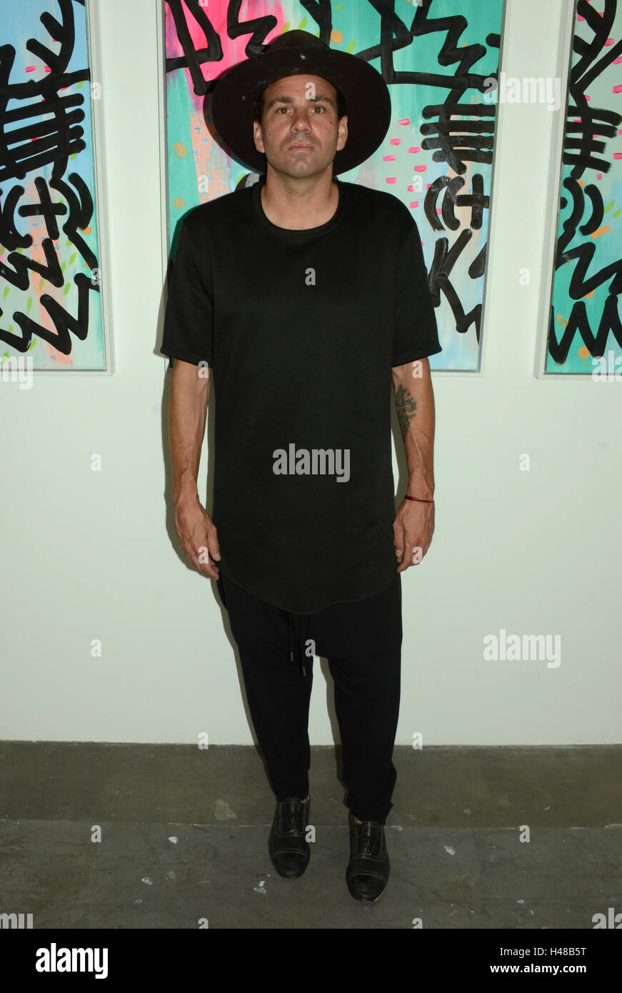 Danny Minnick at the "Beautiful Beast" The Collaborative Exhibition of ...