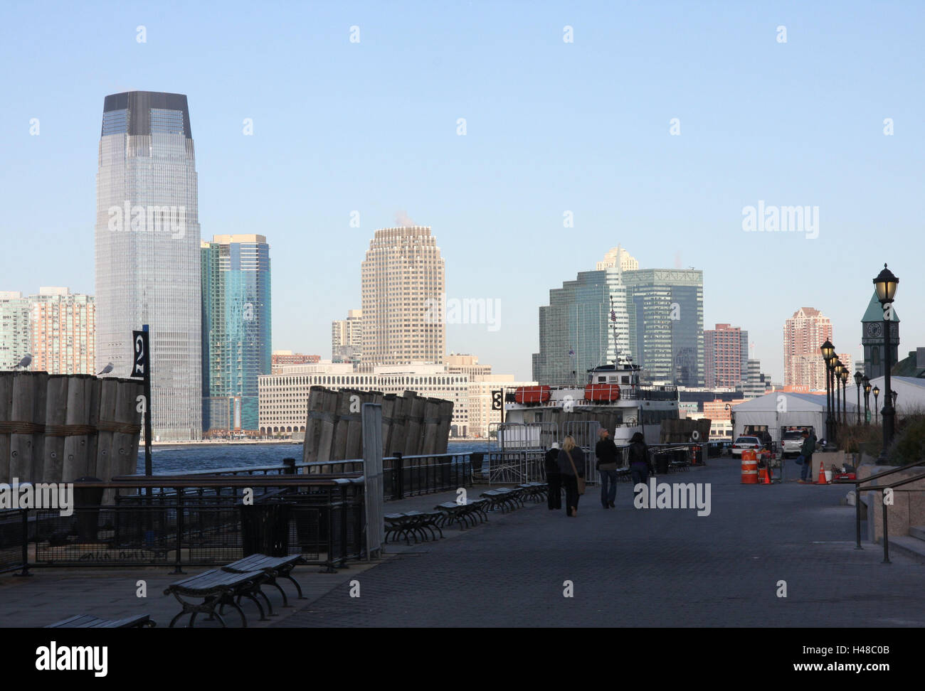 The USA, New York city, Manhattan, Battery park, promenade, Hudson ...