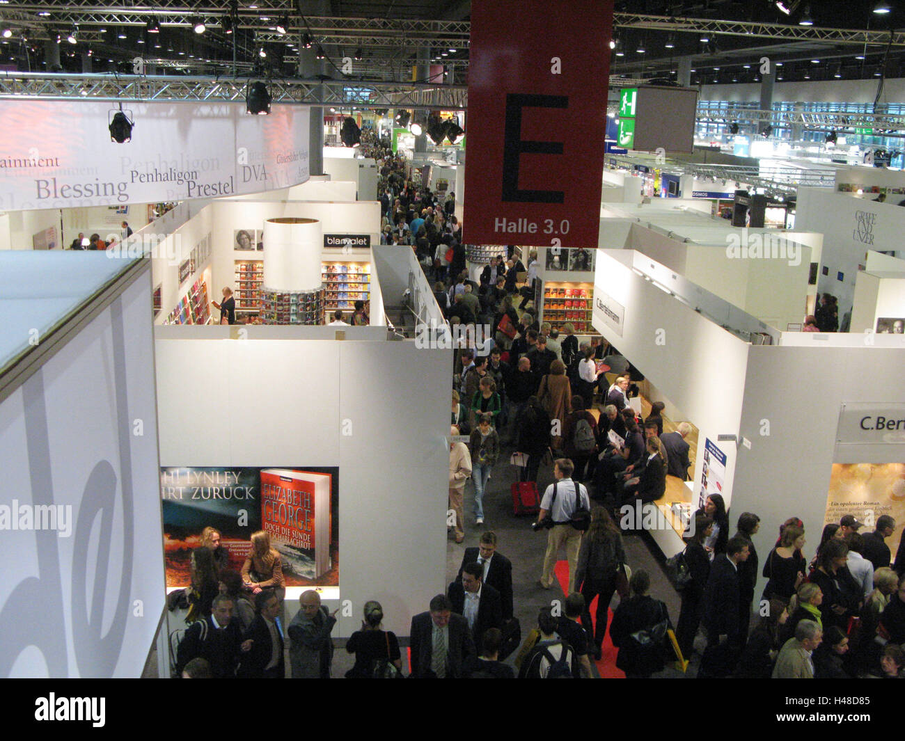 Booths books hi-res stock photography and images - Alamy