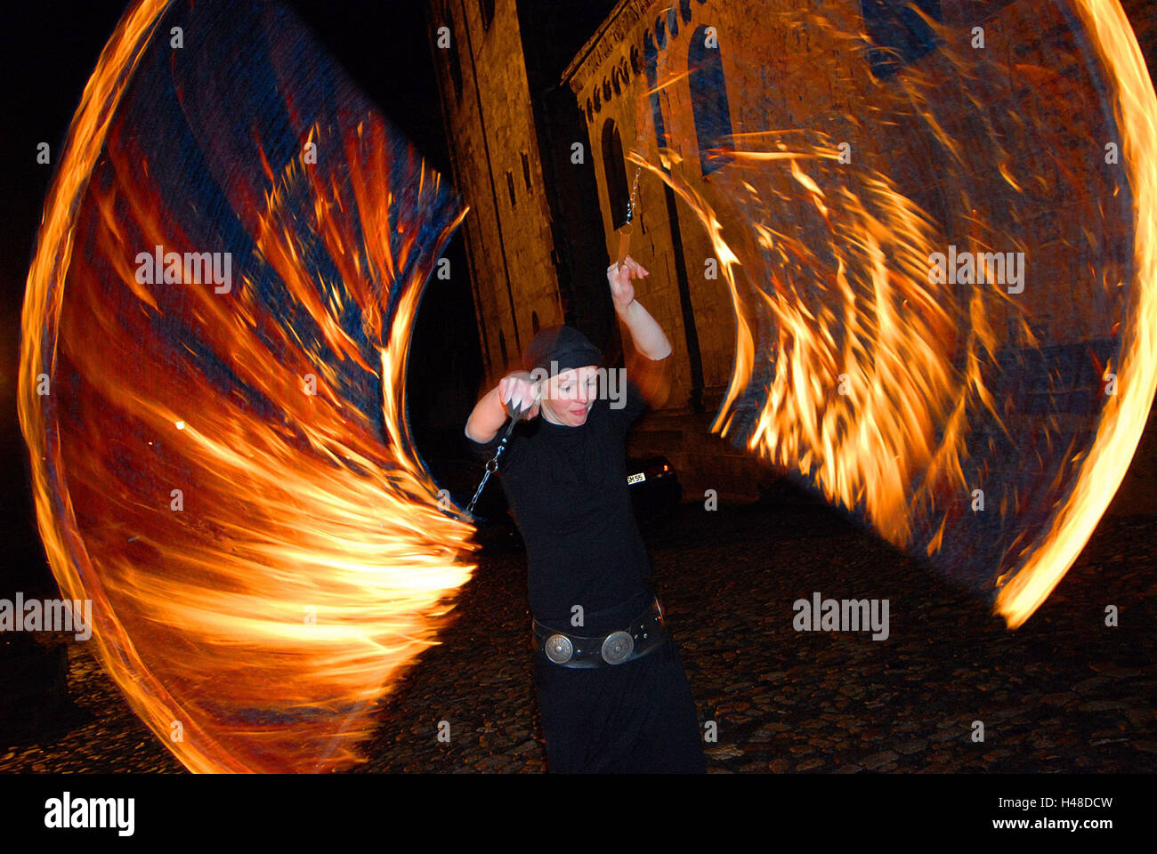 Spinning poi hi-res stock photography and images - Alamy