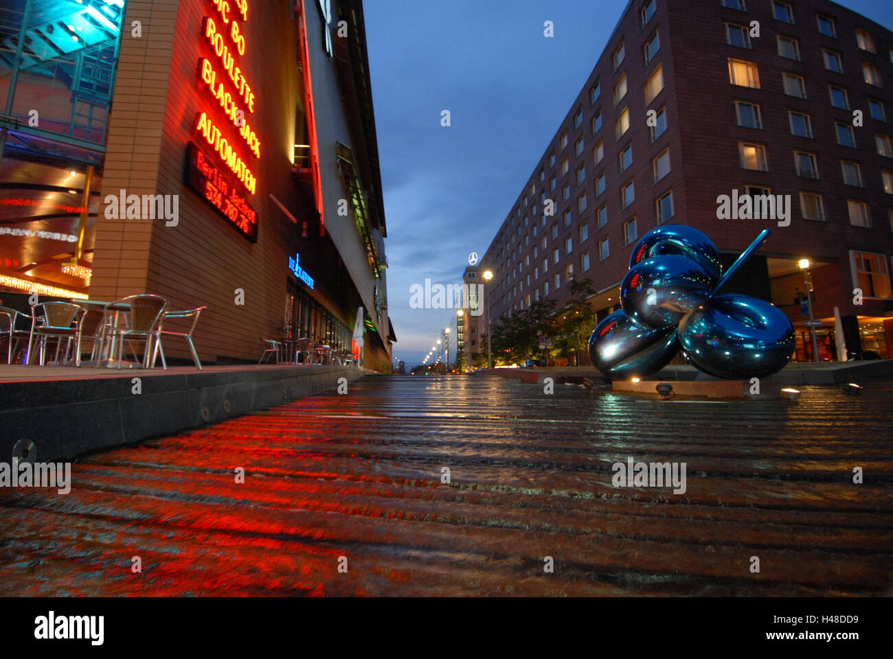 Sculpture Writing High Resolution Stock Photography and Images - Alamy