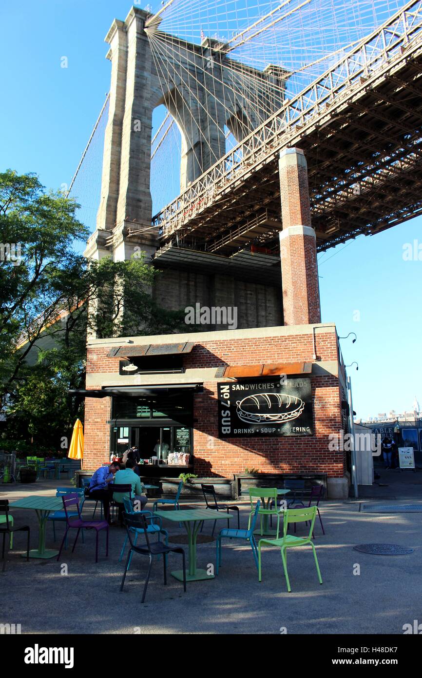 Bridge cafe new york hi-res stock photography and images - Alamy