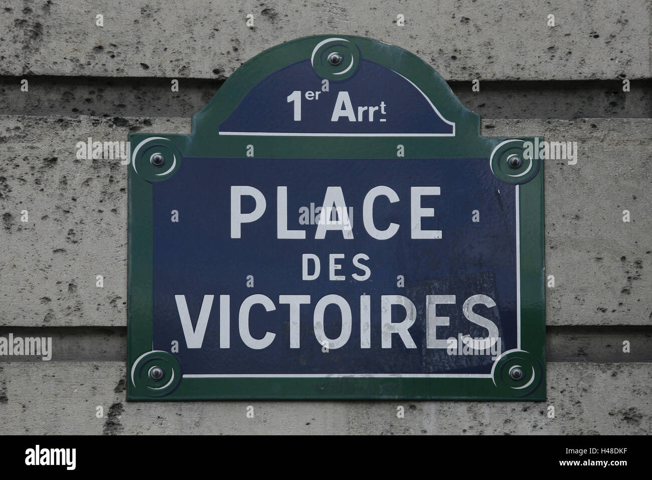 City centre road sign hi-res stock photography and images - Alamy