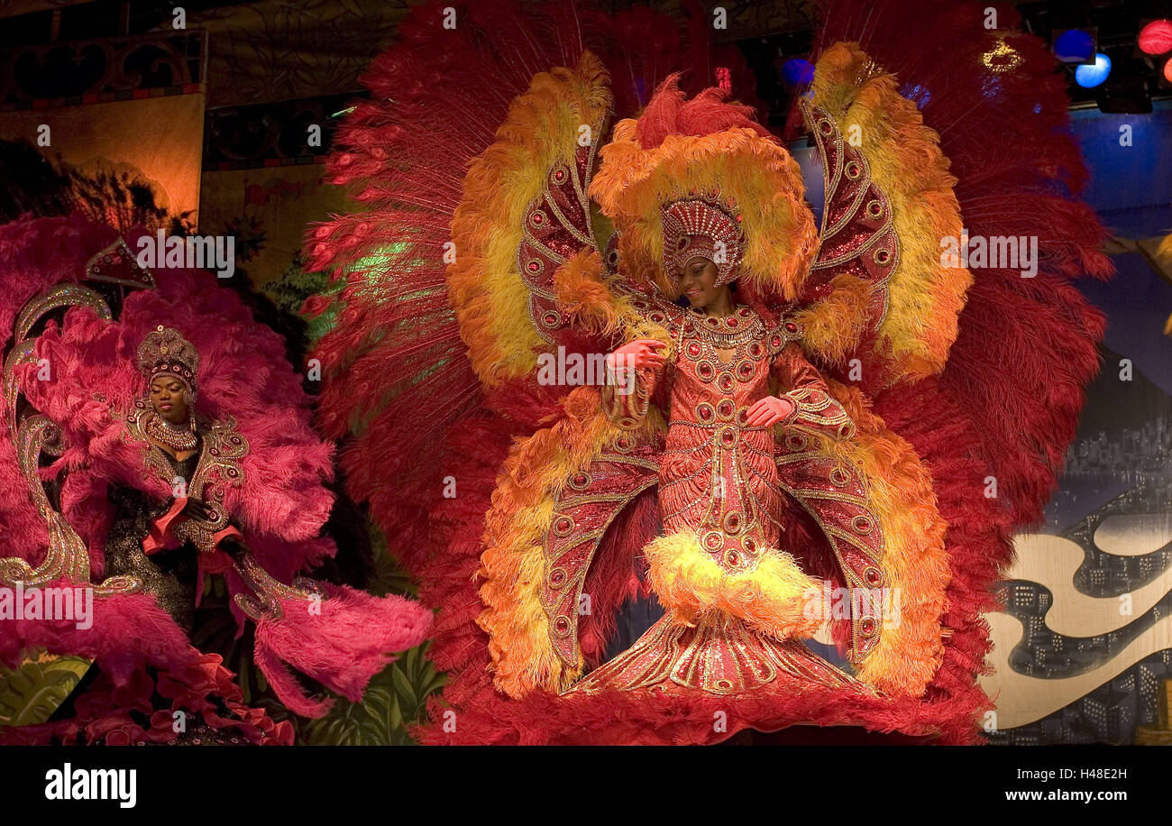 Brazil, Rio de Janeiro, samba dancers, no model release, South America ...