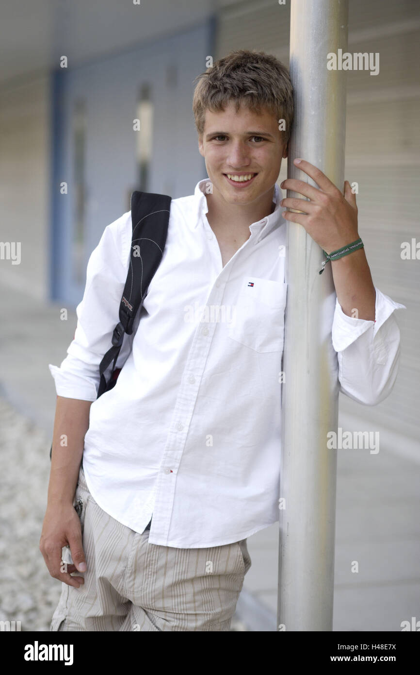 Leaned hi-res stock photography and images - Alamy