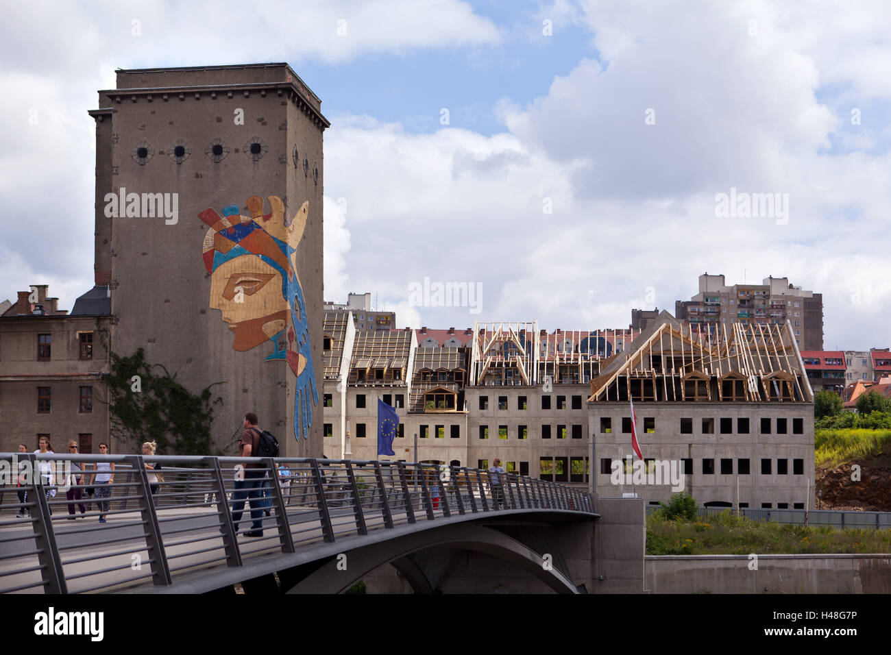 Germany, Saxony, Görlitz, Old Town bridge and view to Zgorzelec with ...
