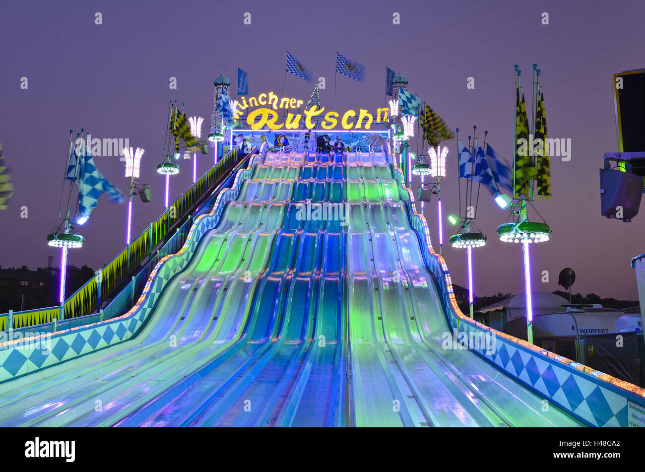 Munchner rutschn slide hi-res stock photography and images - Alamy