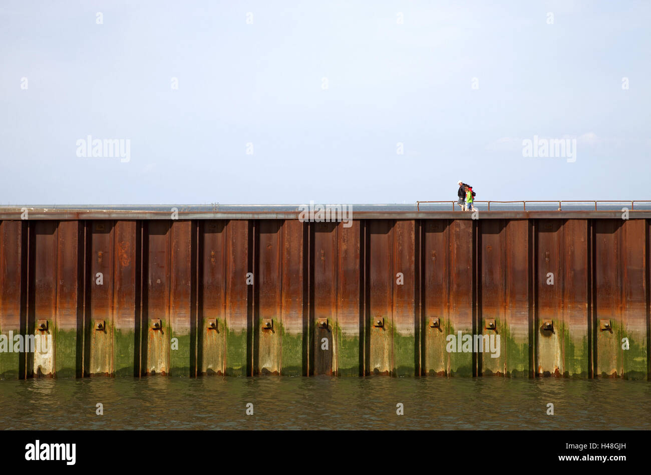 Quay wall, vacationers, walk, coast, the North Sea, Denmark, tides ...
