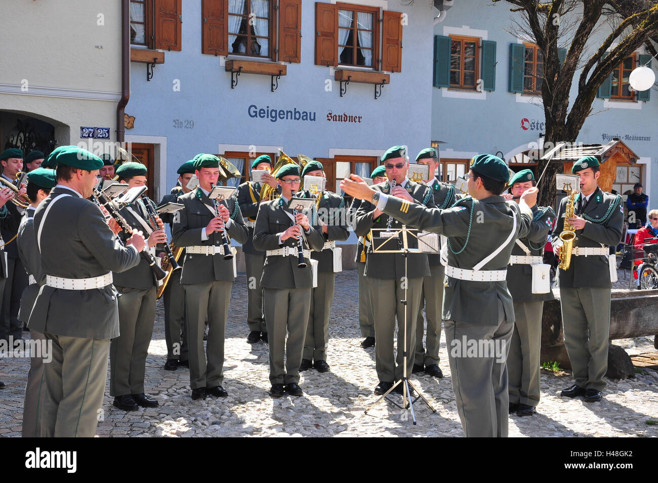 Military marches band hi-res stock photography and images - Alamy