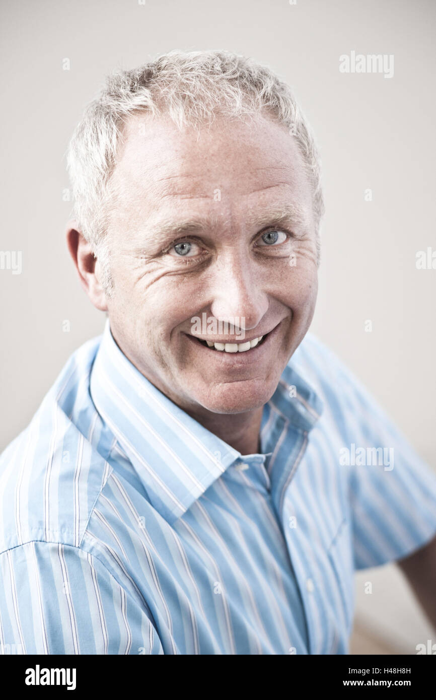 Man, smile, portrait Stock Photo - Alamy