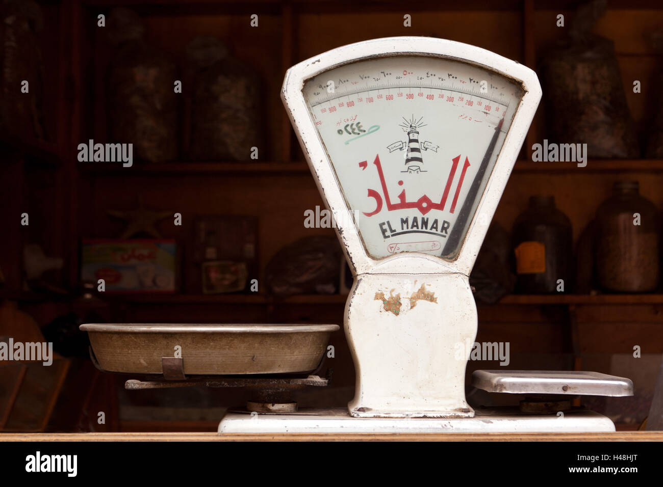 Egypt, Cairo, Islamic old town, shop, scales Stock Photo - Alamy